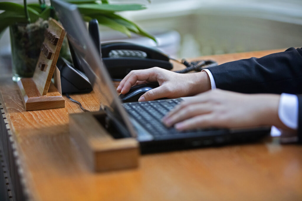 Home | JL Group, LLC